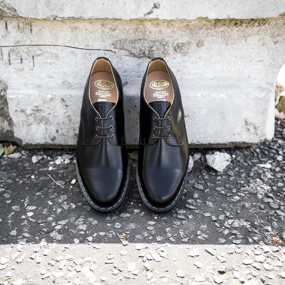 SOLOVAIR - BLACK SMOOTH LEATHER SHOE (L3995) (3 EYELET)