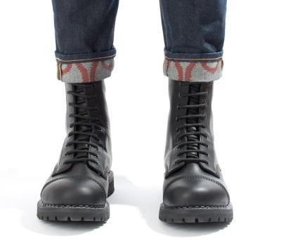 GRINDERS - ATTITUDE (BLACK WAXY LEATHER)(10 EYELET)