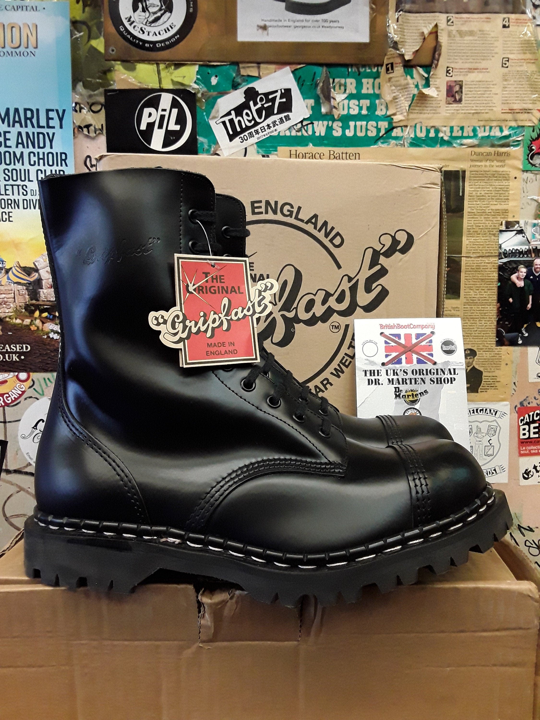 GRIPFAST Vintage 90's, 10 hole Steel Toe, Men's Black boots, Commando ...