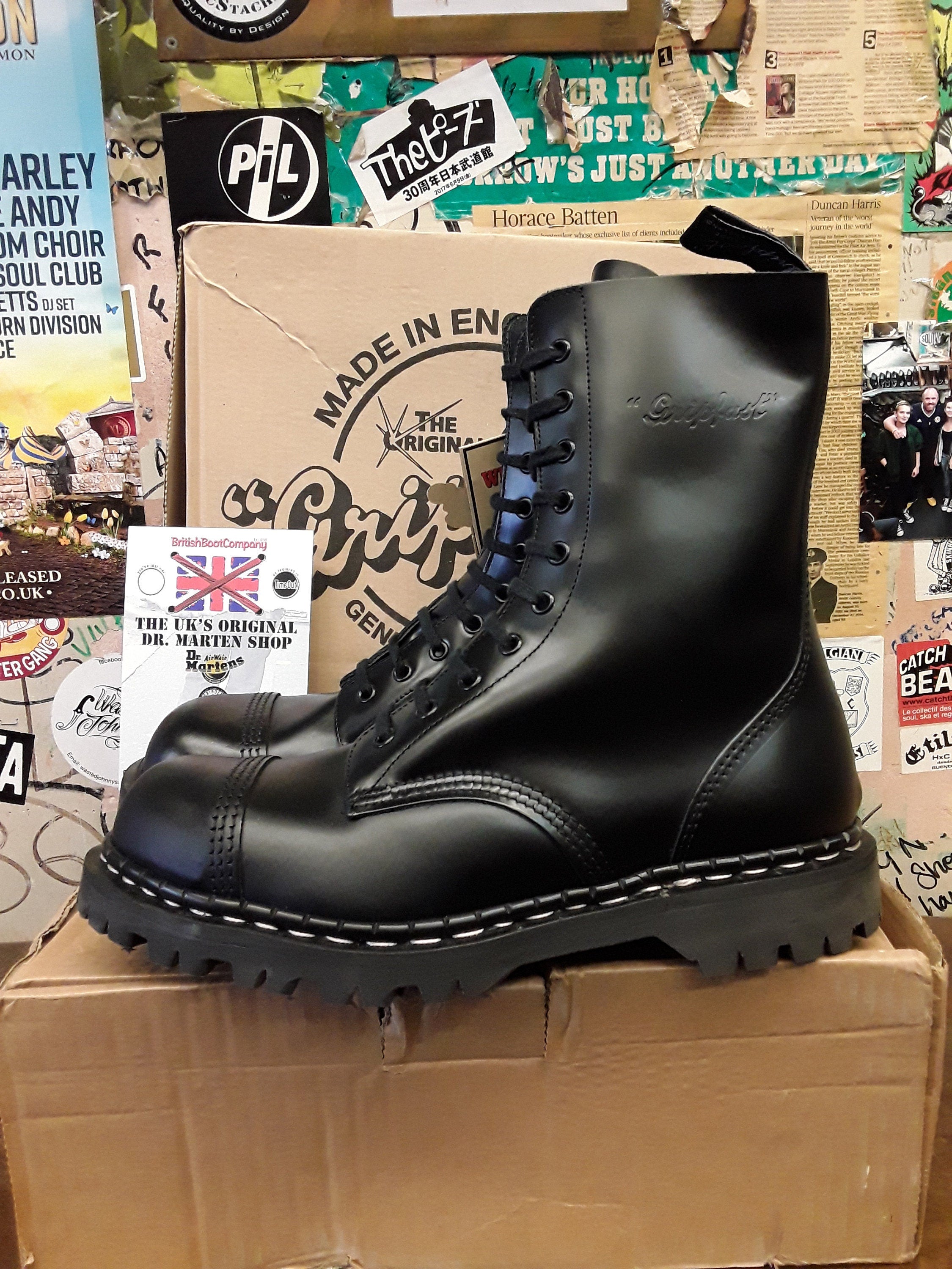 GRIPFAST Vintage 90's, 10 hole Steel Toe, Men's Black boots, Commando ...