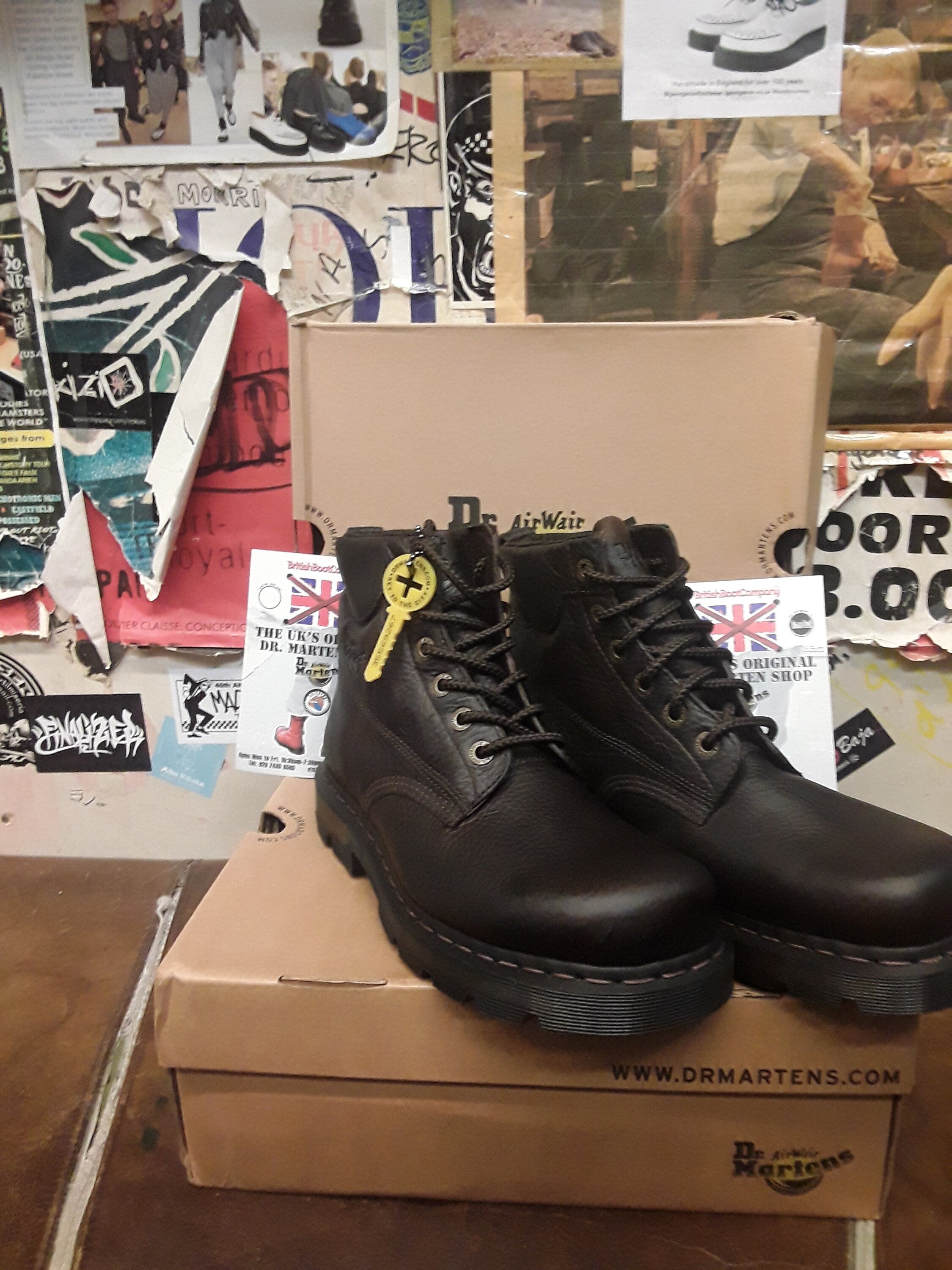 Dr Martens Bark Kyle Boot Size 10