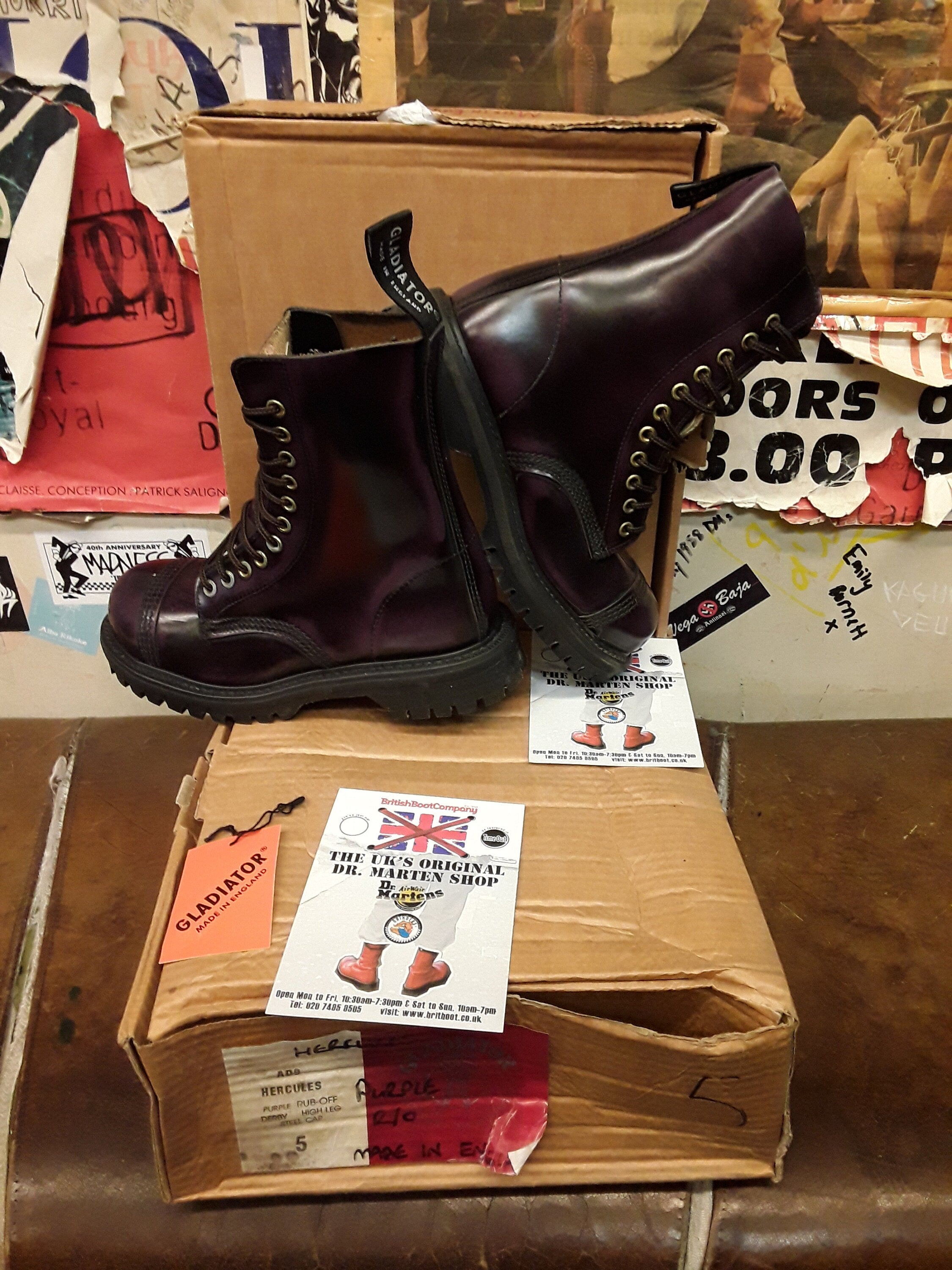 Gladiator Hercules Purple Rub Off Leather, 11 Hole, Made in England ...