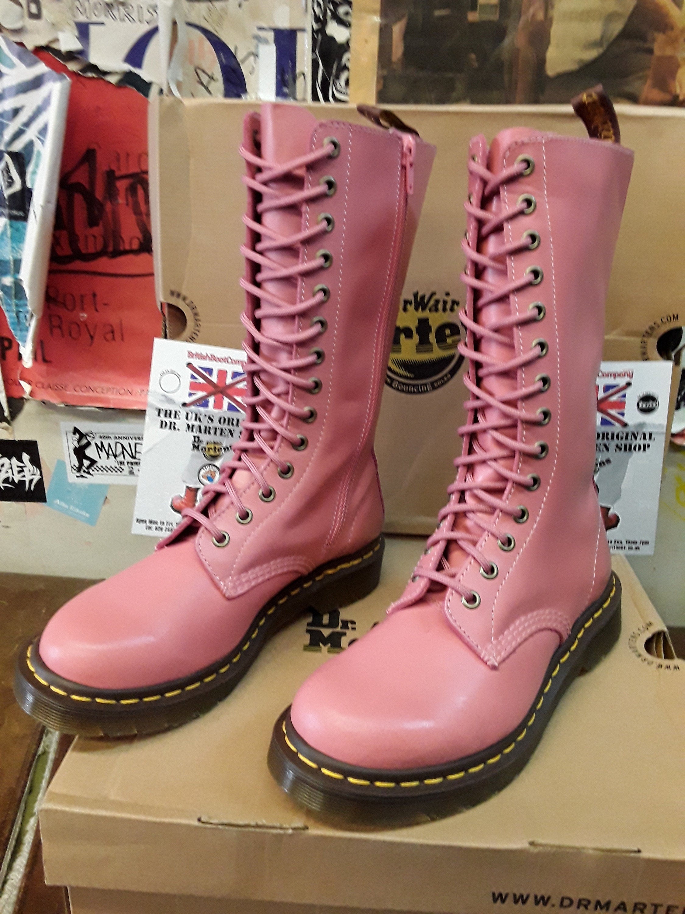 Dr Martens 1b99 Pink Buttero 14 Hole Zip Boots