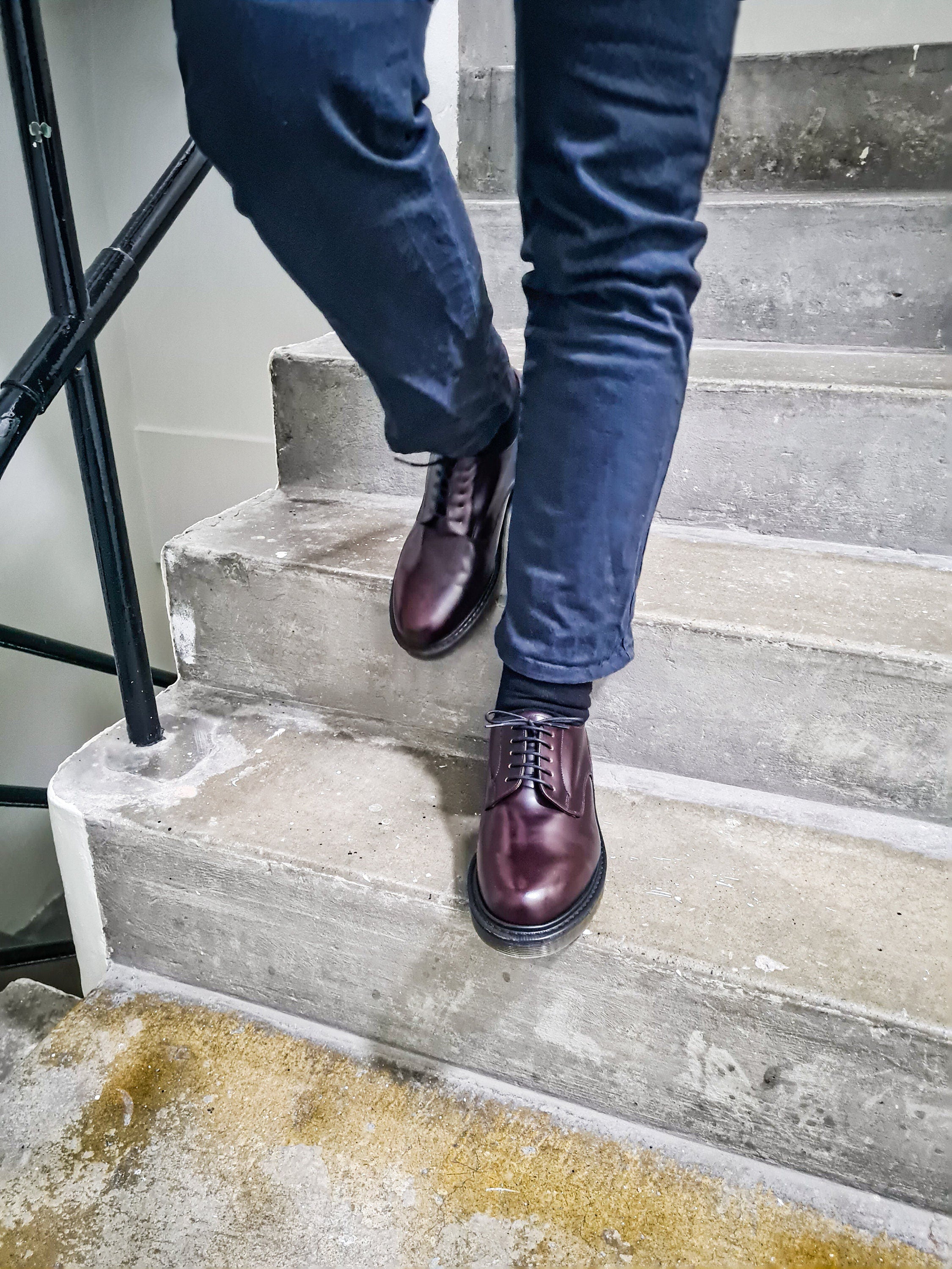 Loake Burgundy Shoes, Made in England, Classic Leather Gibson 5 Eyelet ...